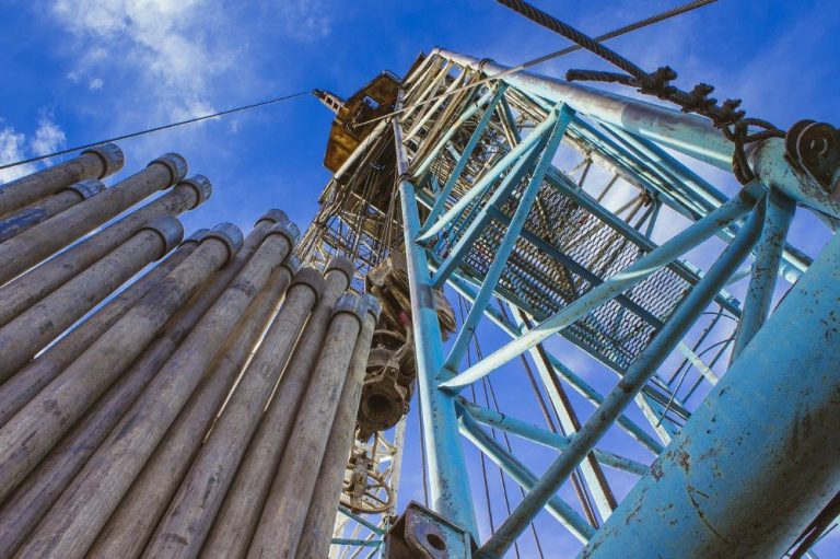 ECITB Level 3 Diploma in Engineering Construction Lifting, Positioning and Installing Structures ...